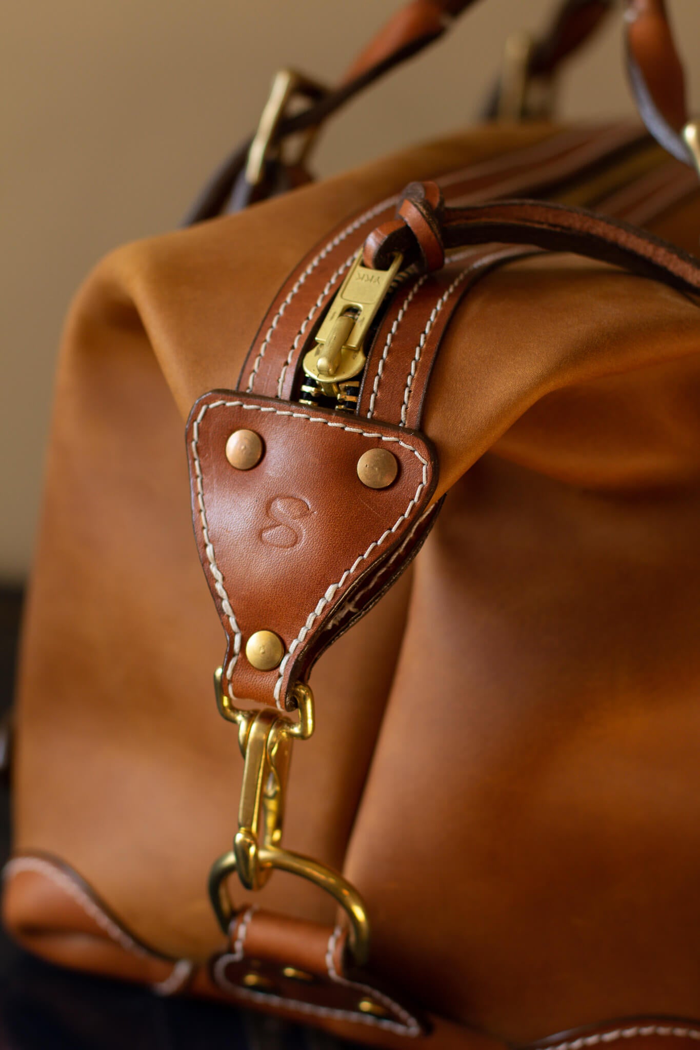 Galineers Cob Made in Canada Leather Duffel | Saddle Maker Bags ...
