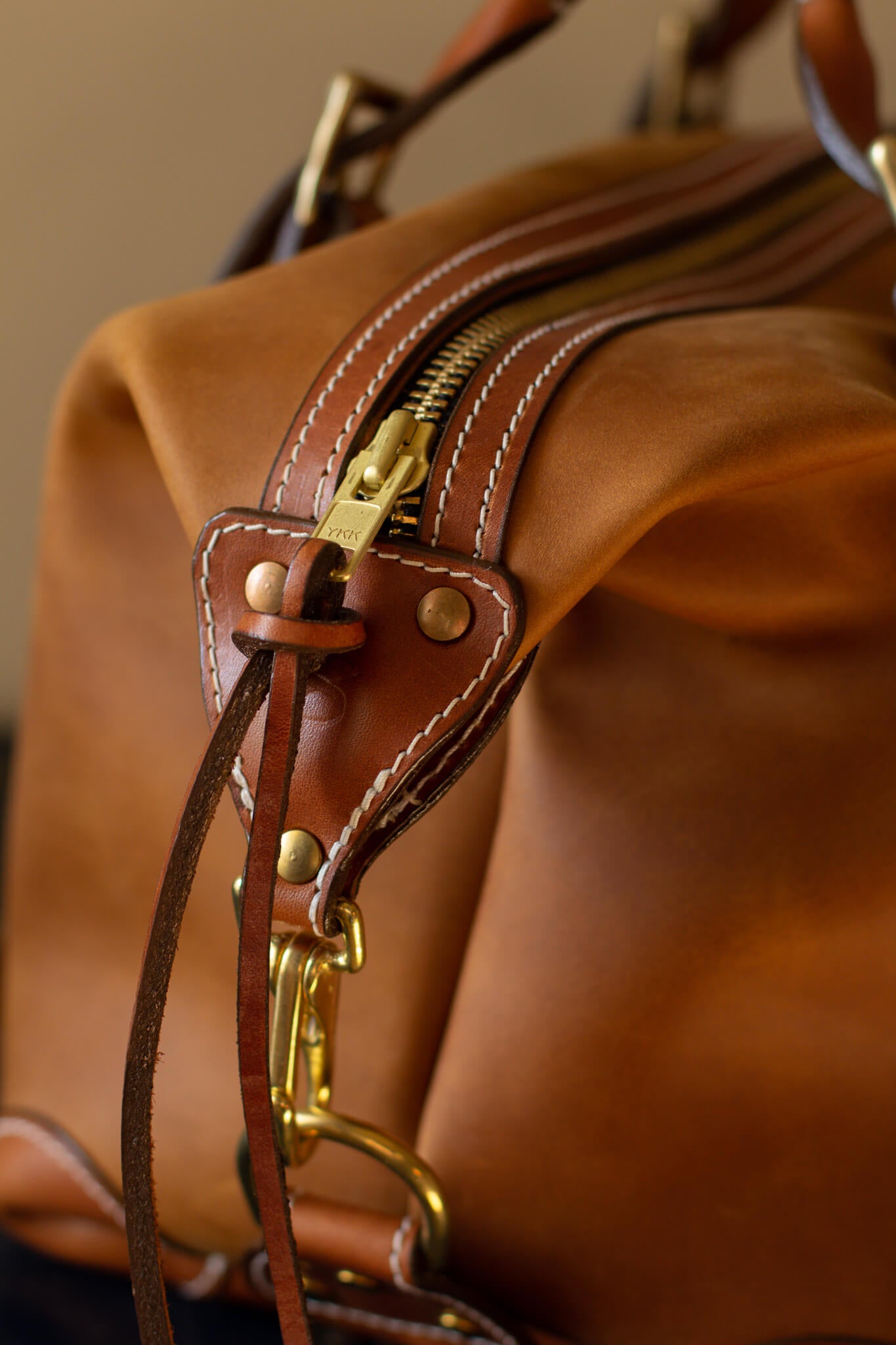 Galineers Cob Made in Canada Leather Duffel | Saddle Maker Bags ...