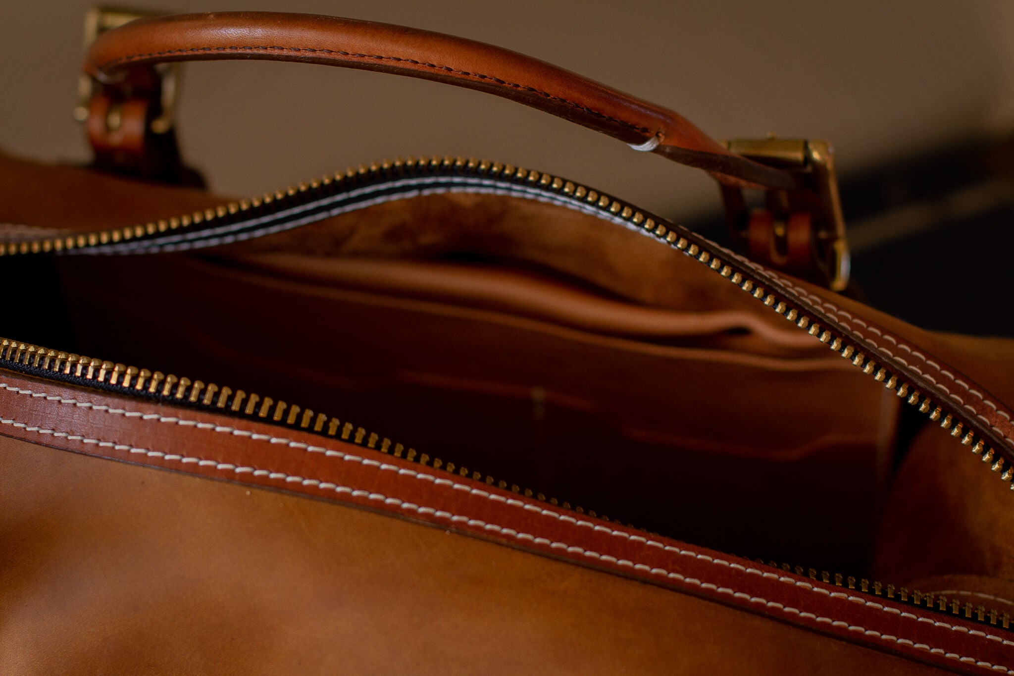 Galineers Cob Made in Canada Leather Duffel | Saddle Maker Bags ...